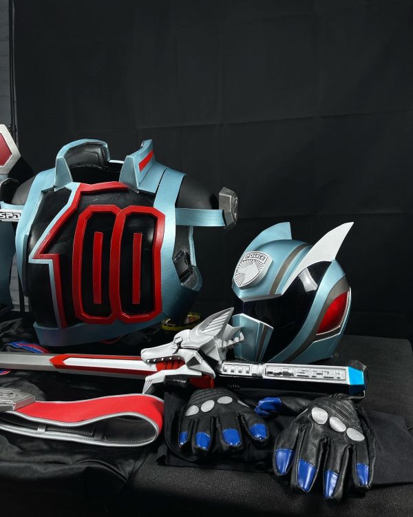 Deka Master – S.P.D. Shadow Ranger Cosplay Costume – Transform Studio