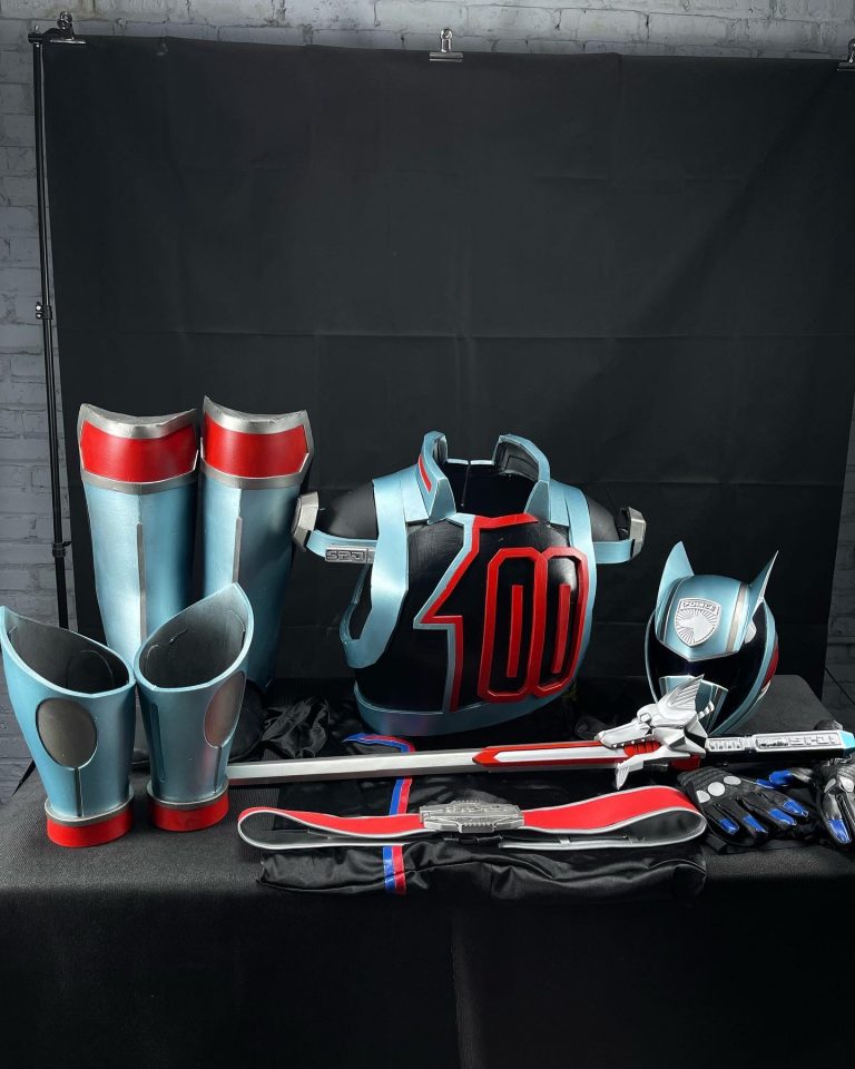 Deka Master – S.P.D. Shadow Ranger Cosplay Costume – Transform Studio