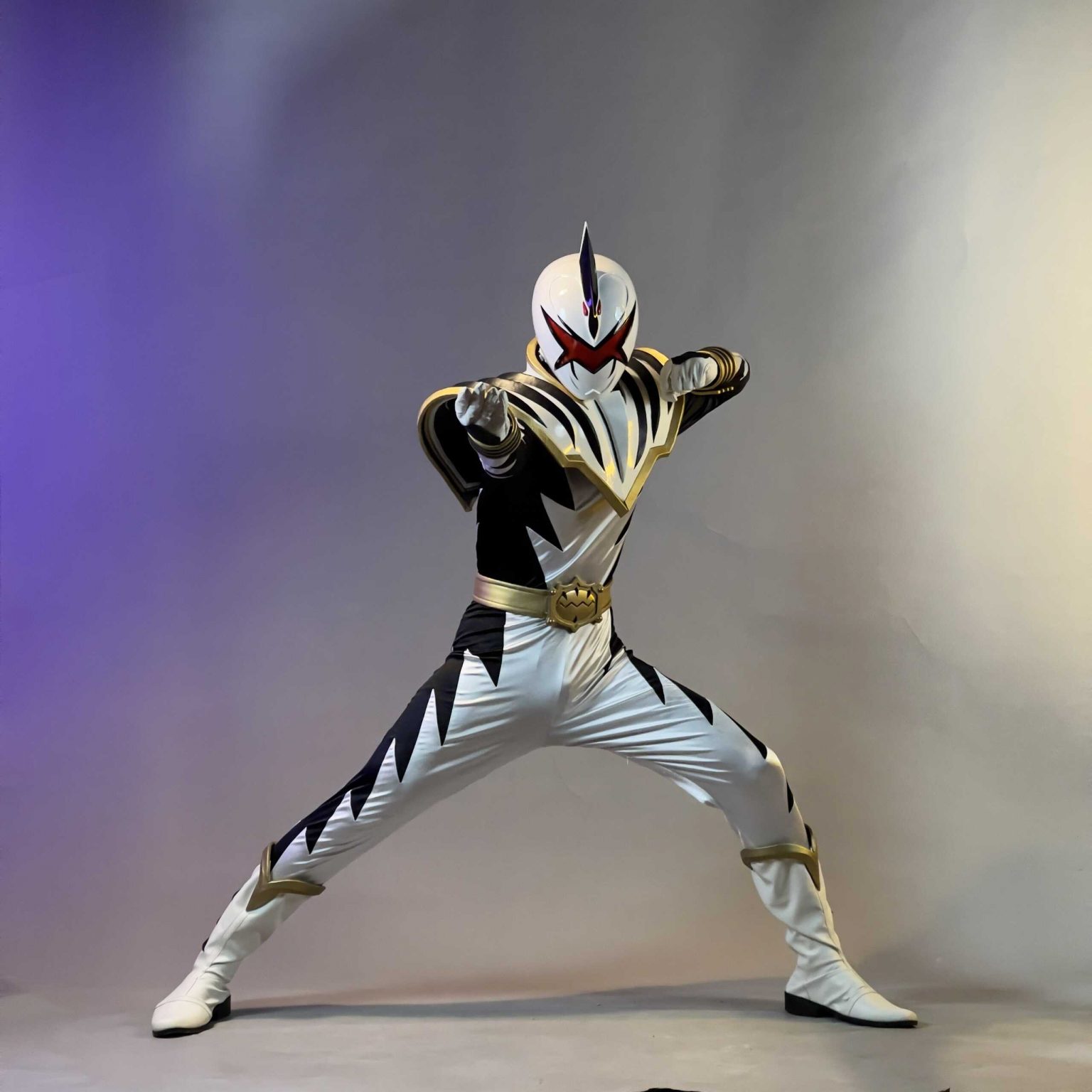Abarekiller – Dino Thunder White Cosplay Costume – Transform Studio