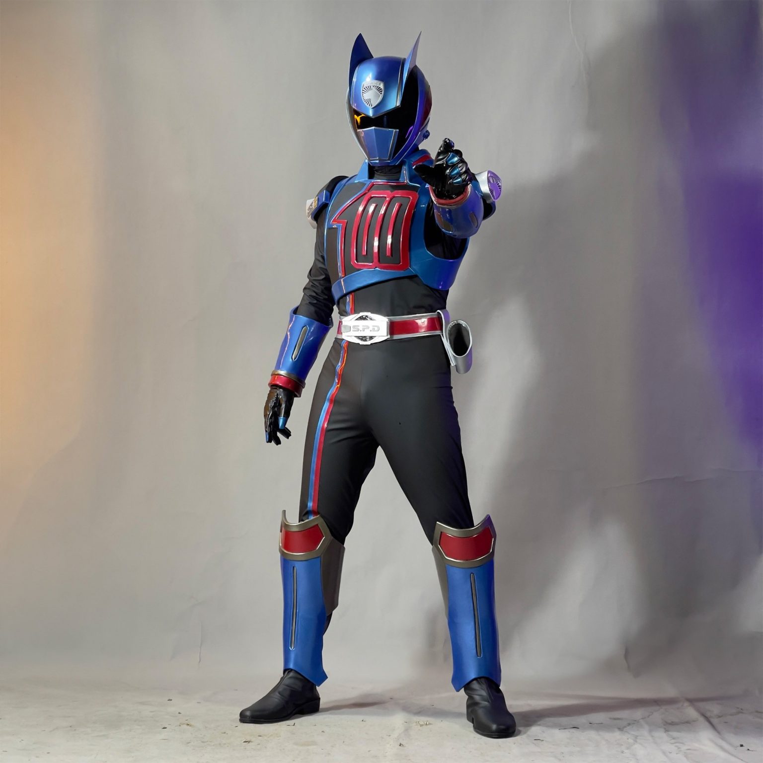 Deka Master – S.P.D. Shadow Ranger Cosplay Costume – Transform Studio